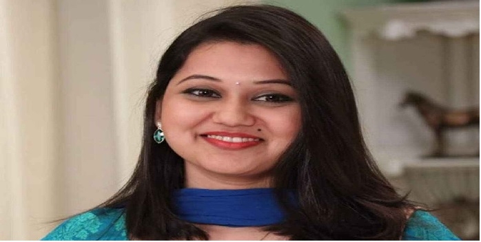 केतकी चितळे : Ketaki Chitale's viral comment - Marathi News | Mumbai ...