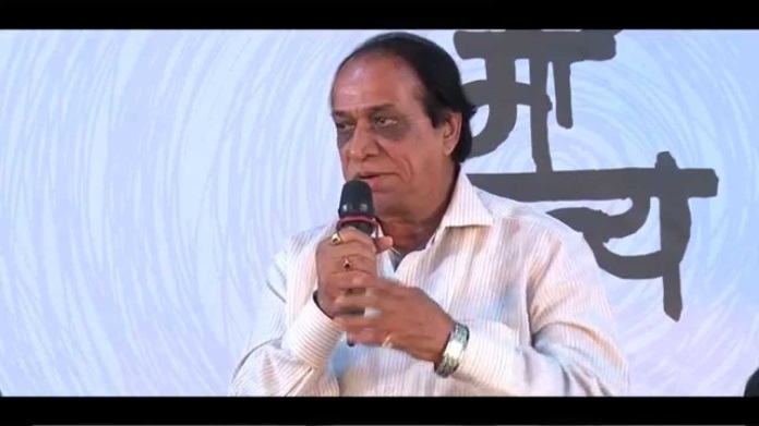 रवींद्र आवटी यांच्या ३ पुस्तकांचे प्रकाशन - Marathi News | Mumbai Tarun ...