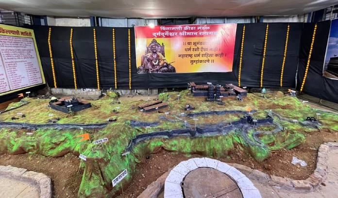 'श्रीमान रायगड'ची मुंबईत अनोखी सफर! - Marathi News | Mumbai Tarun Bharat